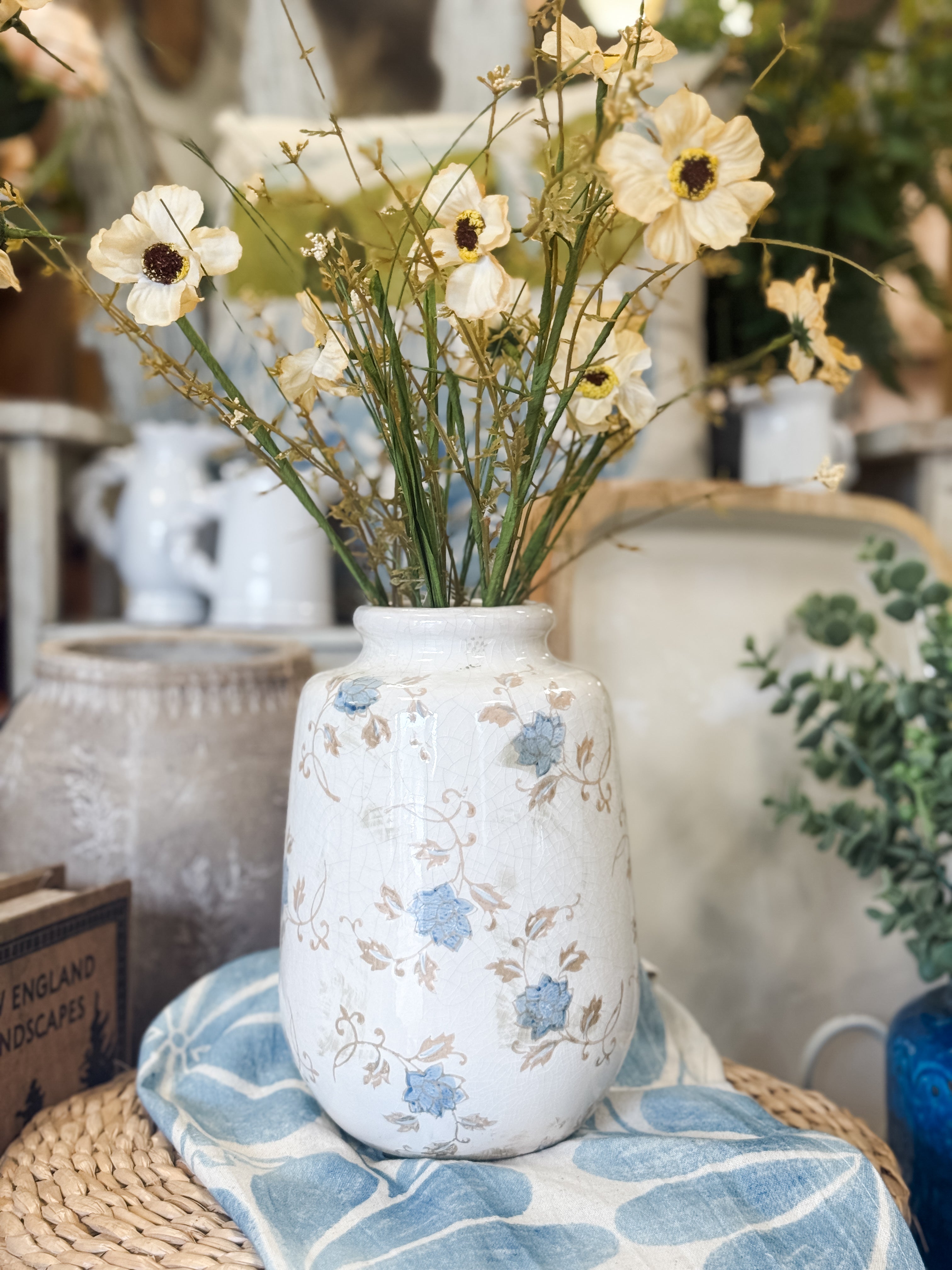 Blue & Tan Flower Vase – The Rustic Barn