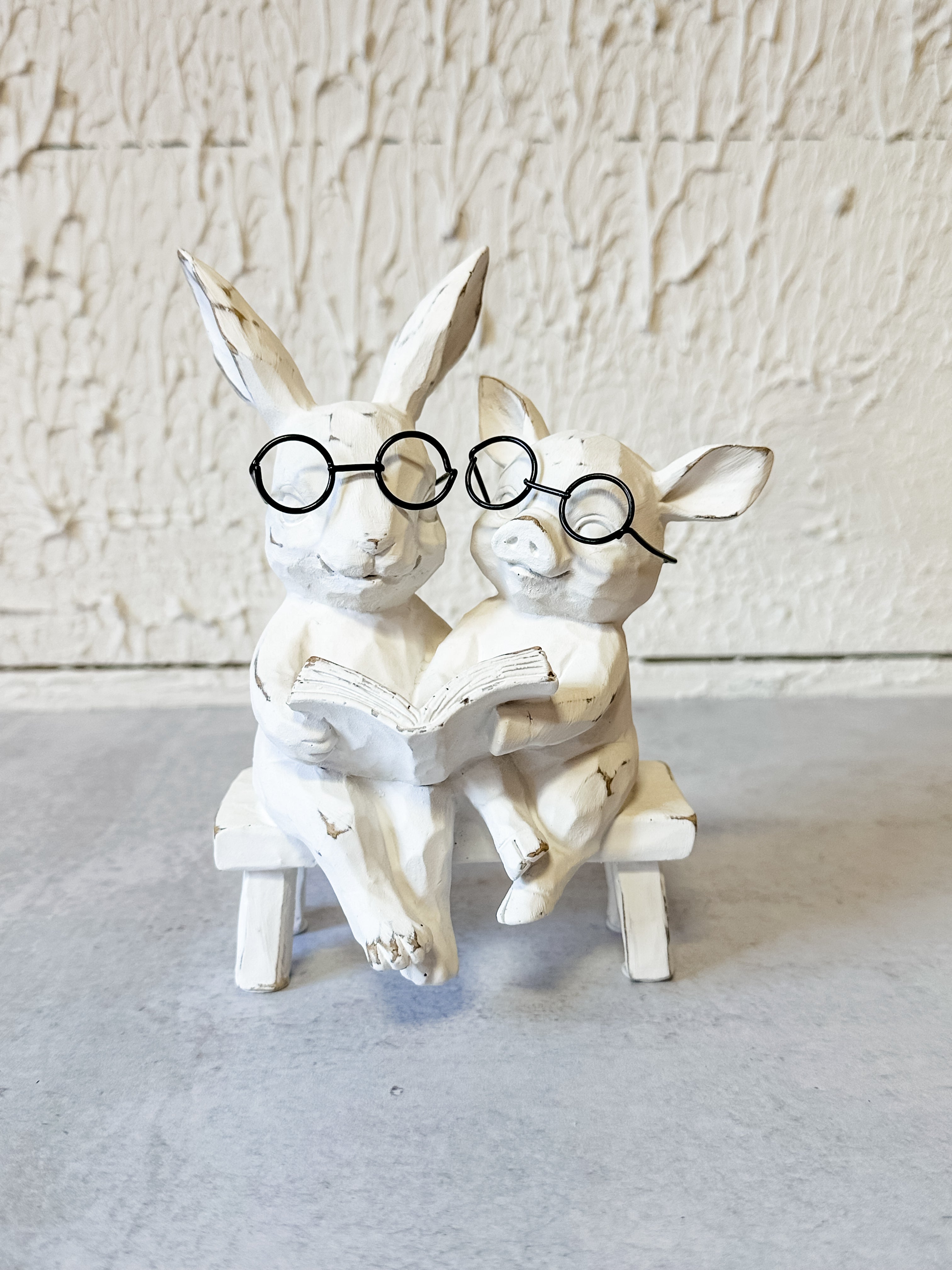 Reading Bunny & Pig on Bench – The Rustic Barn